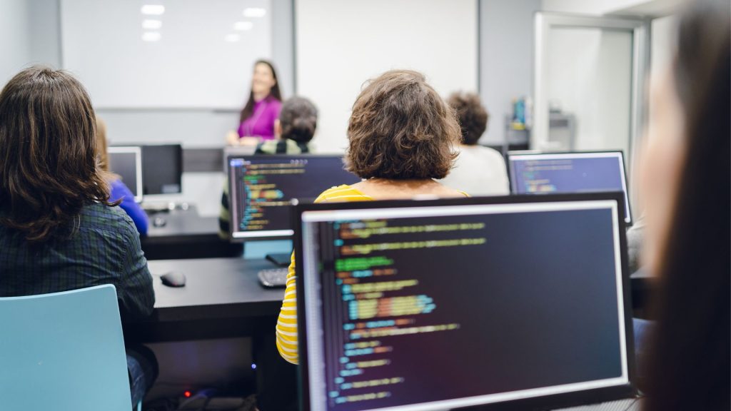 A 20+ list to choose your IT academy in the Balkans