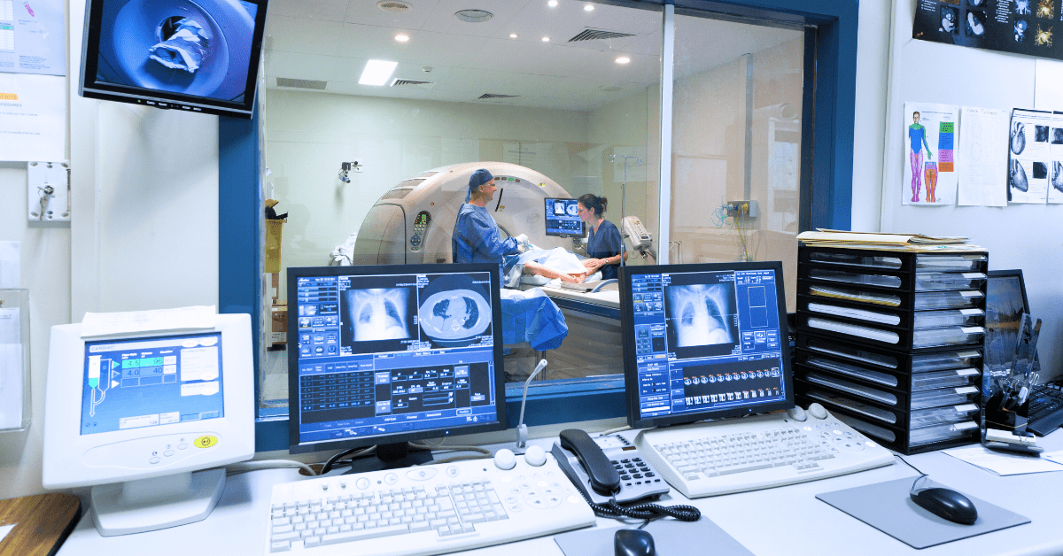 Future of Oncology: AI in Cancer Diagnosis and Treatment